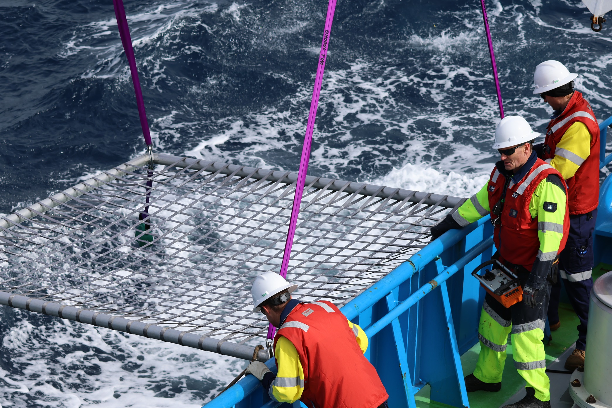 Deep-sea diving probe recovered from Southern Ocean - AAPP